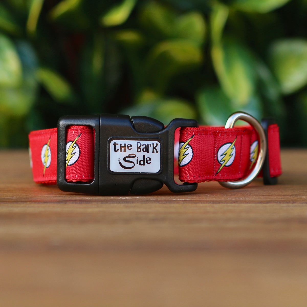 The Flash Dog Collar: XS-L – The Bark Side Dog Collars